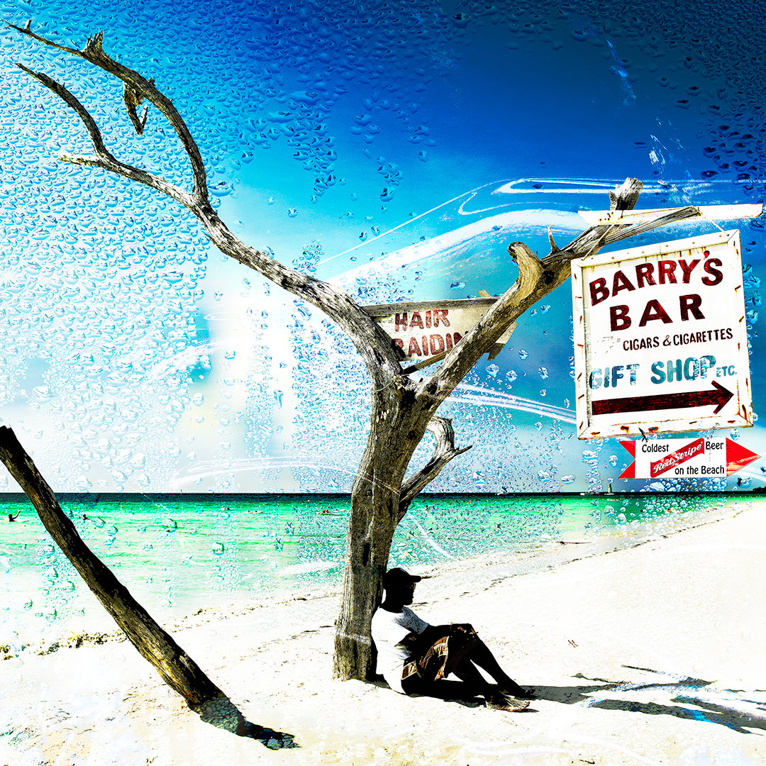 Barry Bar – Mark MacKinnon Photography